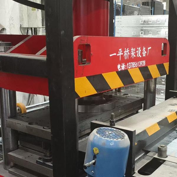Quality Speed 10-15m/Min Cable Tray Cover Machine 3KW For Steel Performance for sale