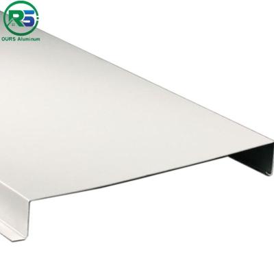 Cina Il bianco ha sospeso la decorazione interna 100mm 150mm 200mm del soffitto di alluminio della striscia 300mm in vendita