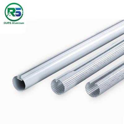 China Plafond van het aluminium het Cirkel Ronde Buis Opgeschorte Metaal voor Luchthavenmrt Post 10MM Dikte Te koop