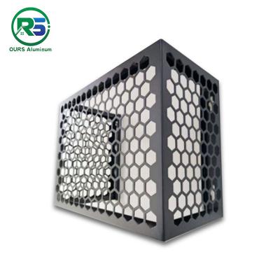 Cina Altezza quadrata del metallo della parete del tubo di Deco del condizionatore d'aria della copertura dello sfiato della finestra all'aperto di alluminio dell'otturatore in vendita