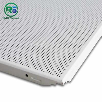 Cina Clip perforata nei soffitti 600 x del metallo clip di alluminio 600 nel soffitto in vendita