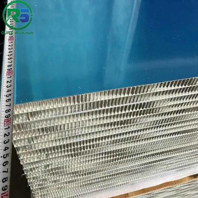 Cina Pannello di parete di alluminio di costruzione di guadagno di legno decorativo per la clip in mattonelle del soffitto del metallo in vendita