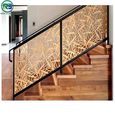 Cina Rose Gold Color And Black Contemporary Aluminum Fence of Aluminum Product Thickness 20MM in vendita