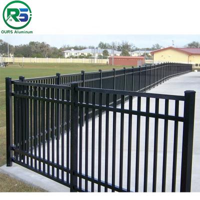 Cina Rose Gold Color And Black Contemporary Aluminum Fence of Aluminum Product Thickness 20MM in vendita