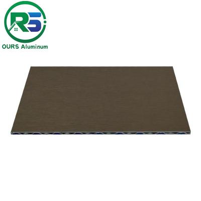 Cina hyperbolic panel curtain wall aluminum veneer perforated aluminum curtain wall aluminum unitized curtain wall in vendita