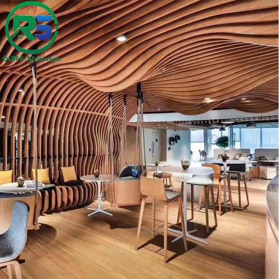 China Coating Linear Suspended Metal Ceiling Wooden Colour Aluminium Baffle Ceiling zu verkaufen