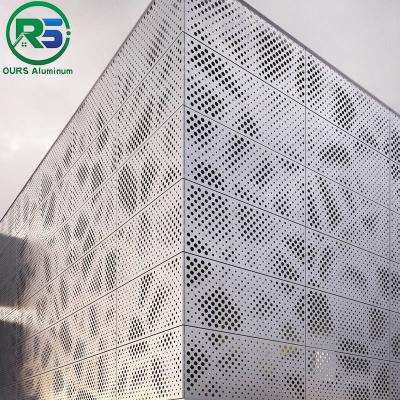 Cina Commercial Aluminum Art Deco Wall Panels Perforated Metal Cladding Facade in vendita