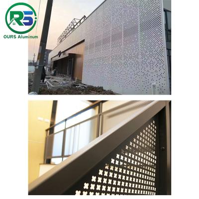 Cina External Commercial Aluminum Art Deco Metal Panels Screen Blue Sky Metal Wall Tiles in vendita