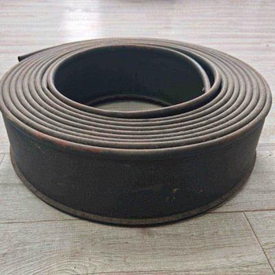 China Pathways Recycled Plastic Garden Edging 4in 10ft Weather Resistant  Flex Wall Edging for sale