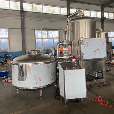 Cina Macchina per friggere sottovuoto commerciale Banana Chips Patatine fritte Friggitrice sottovuoto continua in vendita