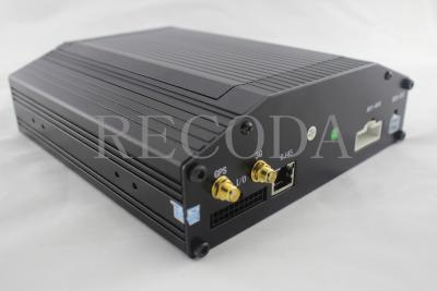 Cina 8 l'automobile in tempo reale DVR del veicolo del cellulare DVR HDD dell'automobile di Manica sceglie una vista Linux di otto immagini in vendita