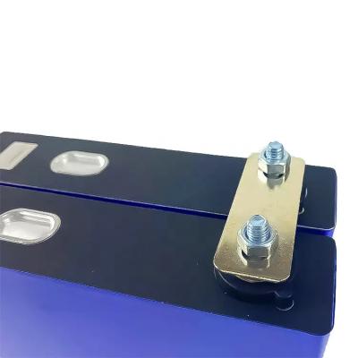中国 RV/LiFePO4 電池のための家のエネルギー貯蔵のリチウム イオンプリズム細胞 3.2V 125Ah の等級 A 販売のため