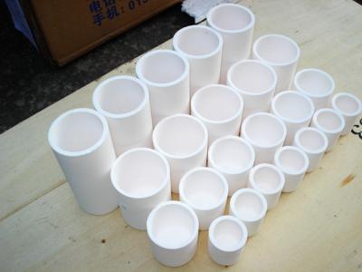 Cina Crogiolo ceramico dell'allumina Al2O3 di 99.6%, crogioli dell'allumina di elevata purezza di Lvory in vendita