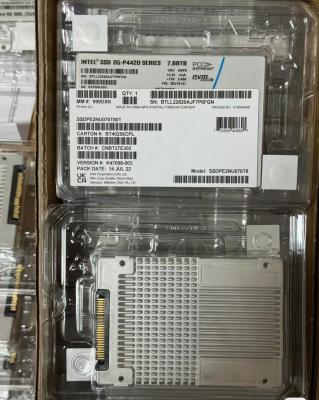 Cina Intel P4420 7.68T U.2 High Endurance Enterprise nvme Server SSD 2.5'' in vendita