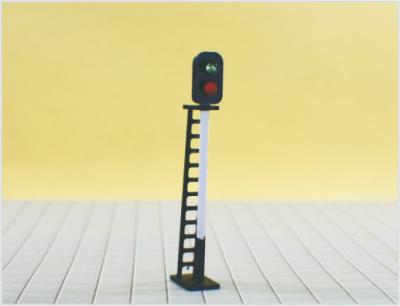 Cina T141 OEM 6V luminoso Street modello lampione 5,5 cm/7,5 cm per Train Layout in vendita