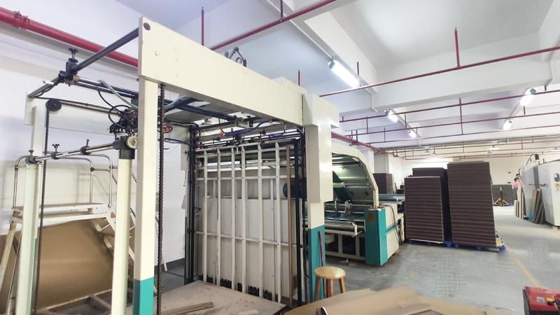 Geverifieerde leverancier in China: - Advalue Display Limited