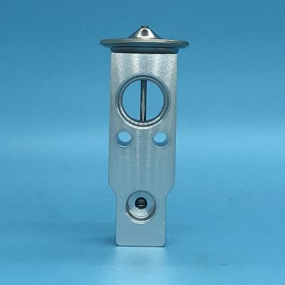 Cina Valvola di espansione auto AC 4475002700 885158C001 4475002680 per TOYOTA NEW ALTIS II in vendita