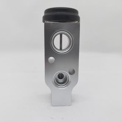 Cina 616822J20V/96492806 Valvola di espansione automatico AC per BUICK EXCELL LACROSS in vendita