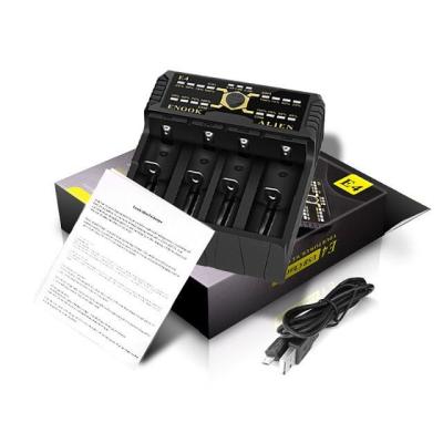 Cina Caricabatterie Multi Smart DC 3.6V / 3.7V 18650 Caricabatterie ricaricabili in vendita