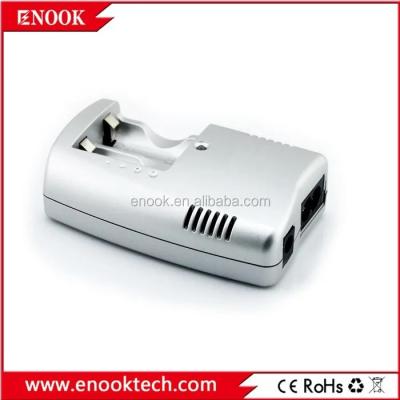 Cina Smart Power Lithium Ion Battery Charger 18650 6W 8W 12W 18W Potenza di uscita in vendita