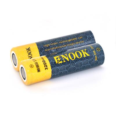 Cina 18650 Piccola batteria agli ioni di litio 30A 3.7v 3200mah Batteria ricaricabile per utensili elettrici in vendita