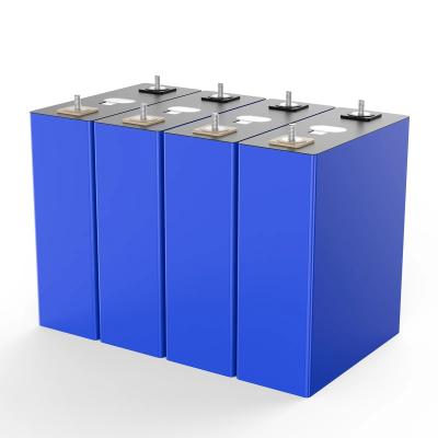 Cina Lifepo4 personalizzato 3.2V 173Ah batterie al litio originali CATL per fai da te 12V 24V 36V 48V Sistema solare RV elettrodomestico in vendita