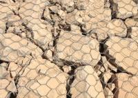 China Gabion Mesh 80x100mm with 2.7mm Wire Diameter - Hot-Dip Galvanized Steel for Erosion Control and Slope Protection for sale