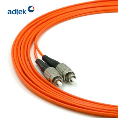 Cina Pianamente 0.9mm 2.0mm 3.0mm OM2 Jumper Cable Orange Color a fibra ottica in vendita
