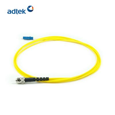 China LC ST Kabel 9/125 van het Vezelflard Singlemode Simplex 0.9mm Koord van het Optische Vezelflard Te koop