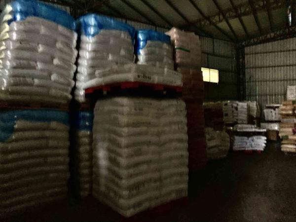 Quality Halogen Free Fireproof Polyamide 66 Resin For Electronic Applications for sale