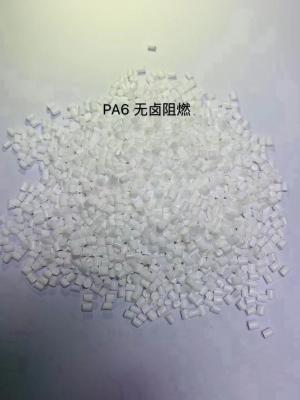 Cina PA6 Plastiche di ingegneria con buona resistenza chimica per lo stampaggio ad iniezione in vendita