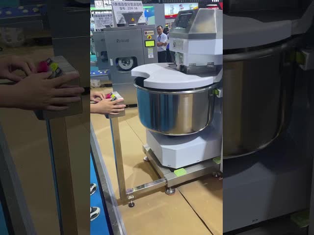 mezclador de 75 kg de masa