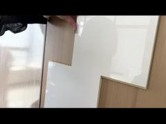 Seamless splicing method for bamboo charcoal wood veneer panels