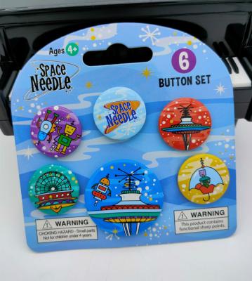 Cina Lato posteriore su ordinazione di Pin Badges Space Needle Shape Safty del metallo della latta in vendita