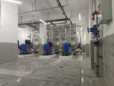China Vertical Household Stainless Steel Water Tank for Rural Well Water Storage for sale