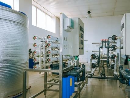Quality Marine Anti Corrosion Seawater Desalination Reverse Osmosis Plant Skid Mounted Compact Structure for sale