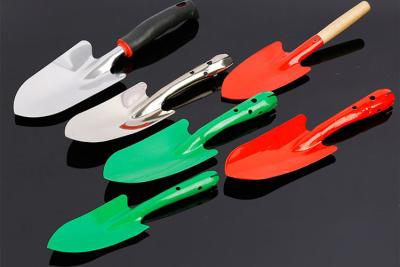 Cina Piccoli attrezzi per bricolage di giardinaggio, tipo d'acciaio della maniglia della presa della pala D del giardino in vendita