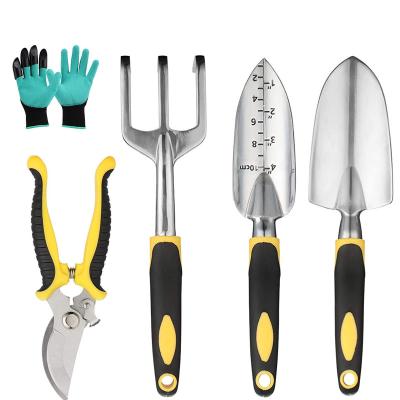 Cina Metal Mini Garden Tool Set For Plants Flower Pot Cactus Vegetables Succulent Digging Weeding in vendita