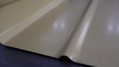 Cina Materiale di copertura in alluminio leggero non combustibile con eccellente resistenza alle intemperie per l'uso in stazione ferroviaria in vendita