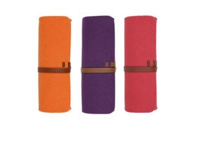 Cina Astuccio per le matite del feltro di 7.5*20.5 cm, borsa della matita del feltro con lo schermo che stampa cinghia di cuoio in vendita
