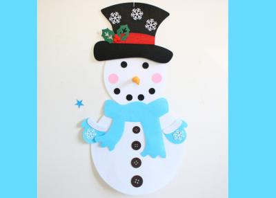 Cina Il pupazzo di neve dei regali DIY di natale di attaccatura di parete ha ritenuto le decorazioni di Natale con gli ornamenti 31pcs in vendita