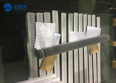 Cina La ruggine rinforza le componenti lavoranti di CNC di +/-0.002mm 2 metri di aletta di alluminio del radiatore in vendita