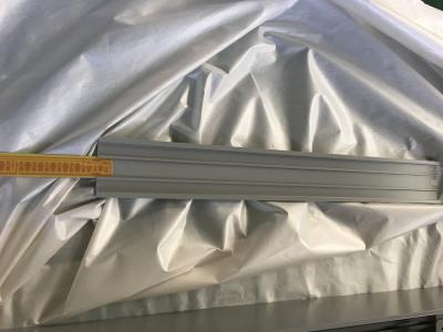 Cina Il punto che salda i pezzi meccanici di alluminio 6063T5 ha condotto la struttura di alluminio con il pannello del PWB in vendita