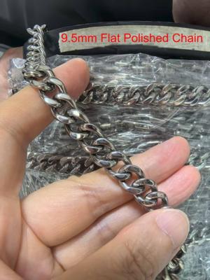 China 9.5mm Flat Polished Titanium Jewelry Chain Accessories For Gentlemen for sale