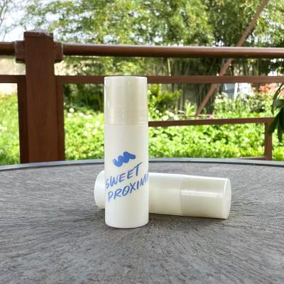 中国 100ml PP ロールオン エッセンシャルオイルボトル 空のローラーボール香水ボトル 販売のため