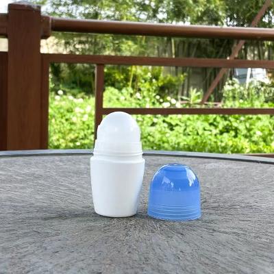 Cina Yuyao 50ml Custom Roll On Bottles For Deodorant Leak Proof Roll On Bottles For Skincare in vendita