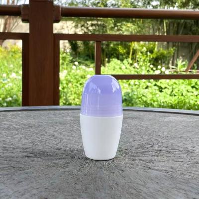 Cina Yuyao 50ml Custom Roll On Bottles For Deodorant Leak Proof Roll On Bottles For Skincare in vendita