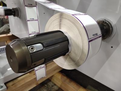 China 350m/Min Automatic Paper Core Cutting-de Roterende Snijmachine Rewinder van de Machinehoge snelheid Te koop