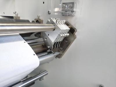 Cina Macchina di taglio a stampo digitale 330 mm Larghezza 0,1 mm Servo motore di precisione in vendita