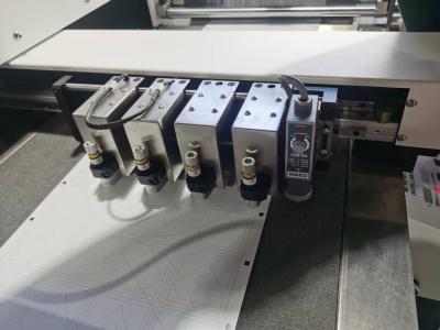 Cina Macchina di taglio a stampo digitale 330 mm Larghezza 0,1 mm Servo motore di precisione in vendita